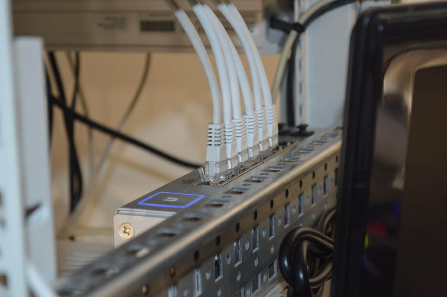 Internet usluge - 10 stvari na koje treba obratiti pažnju